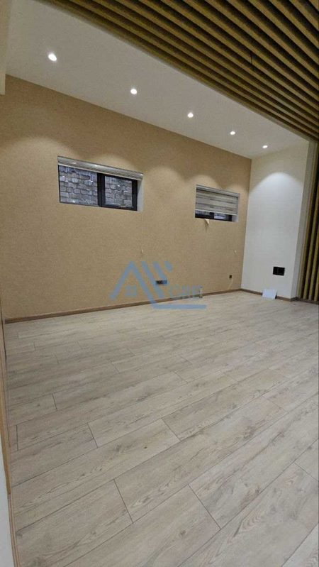 Ракат махалля  ул.Шох Жахон текстильный институт  350м² в 3 уровня