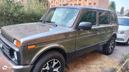Niva urban sotiladi