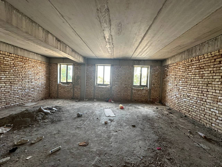 Продам квартиру 2+2 новостройка коробка