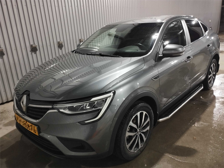 Renault Arkana 1.6 автомат