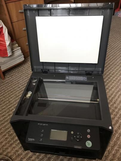 Продам принтер Canon MF 4410 3v1