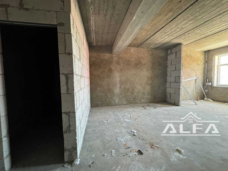 1 xonali 39m² 2-qavat uy sotiladi