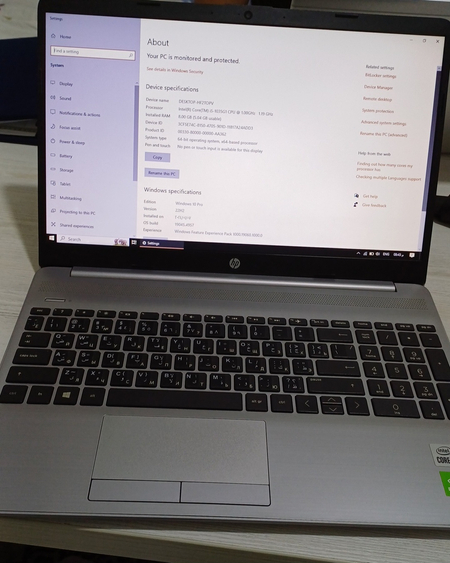 Core i5.10G .Vega 2G. 8 g ram. Hdd 1000+256G