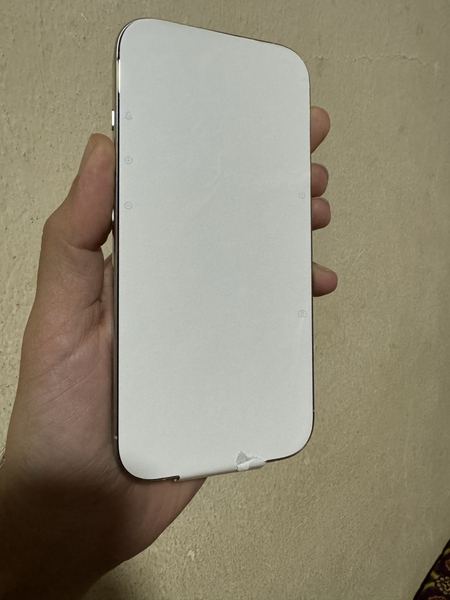 Iphone 16 pro white titanium