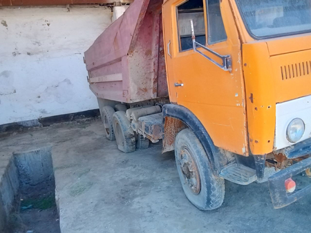 Kamaz 5511 sotiladi