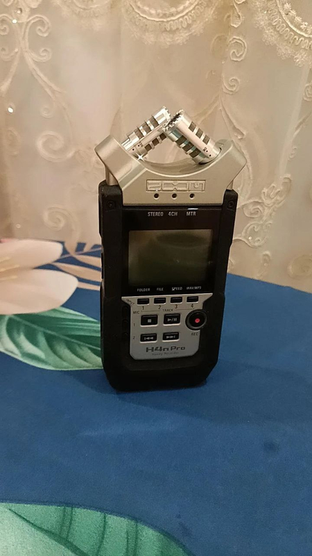 Диктафон сотилади янги батарекали.