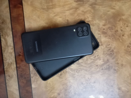 Samsung a12 4/64