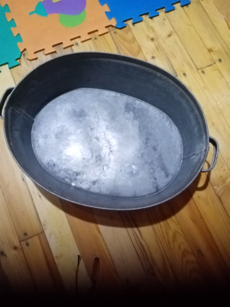 Продаётся новый, ацынкованный тазик, долговечный.