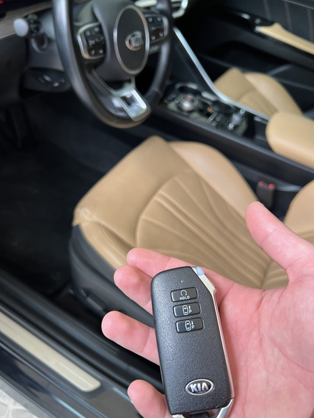 Продаю kia k5 gibrid