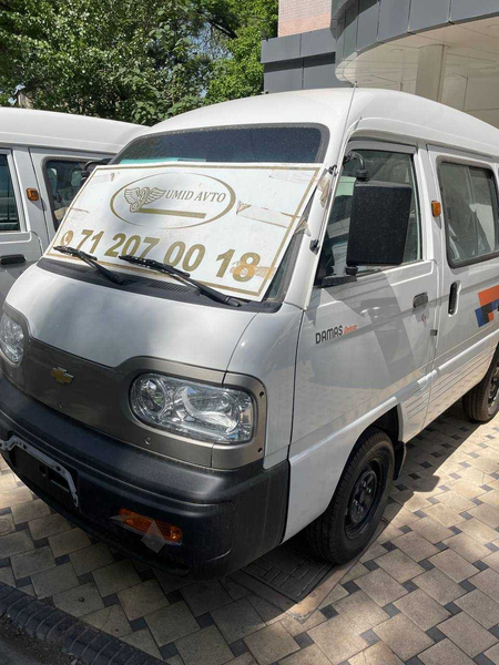 Chevrolet Damas deluxe