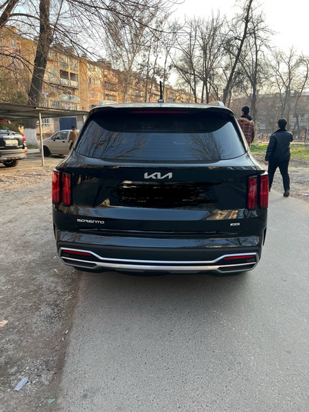 Kia Sorento 2023 yil