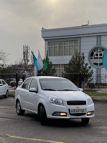 Nexia 3 A/T 2022