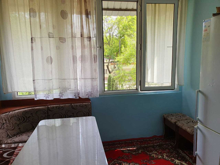 Сдам квартиру на Карасу 1