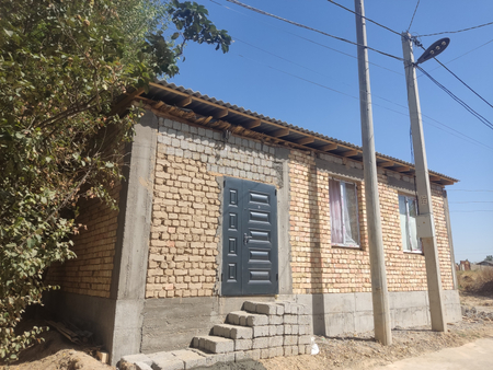 Nazarbek ARZON 2 xonali uchastka SOTILADI