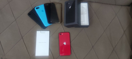 Iphone 8 telefon sotiladi