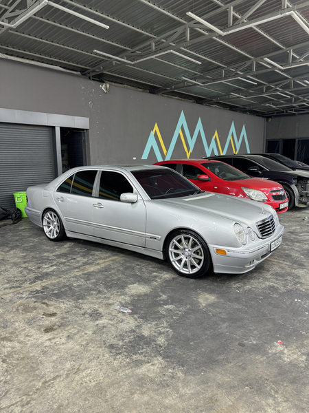 Mersedes benz W210 avangarde . Sotiladi srochna
