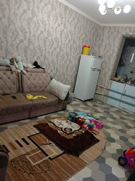 Продается квартира авиасозлар 3 2/3:1:4