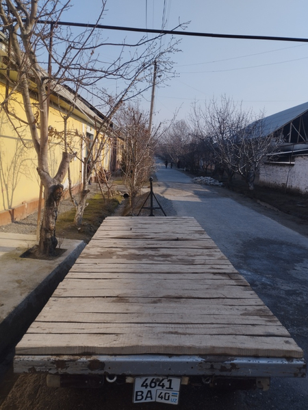 Узун прицеп сотилади
