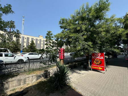 Продаётся офис 60м2 7 квартал улица/ Мукимий