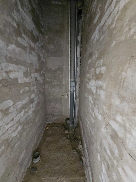 3 xonali 72m² 3-qavat sotiladi.