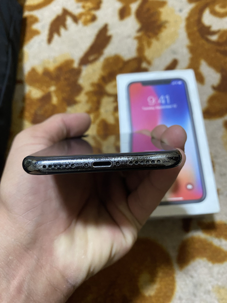 iphone x srocna sotilad
