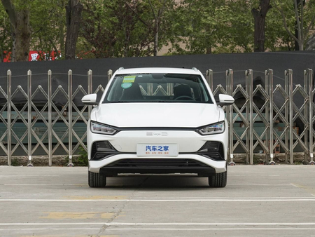 BYD  E2 405 km li 2023 yil