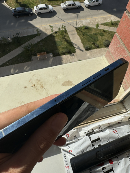 Iphone 12 pro max karobka dokument bor
