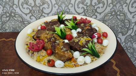 Qovirqod va xamir  somsa salatla zakaz olamiz xalol va pokiza.