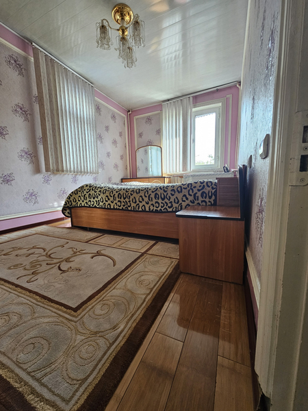 Продам 2 комнату Сингапурский институт 5/9