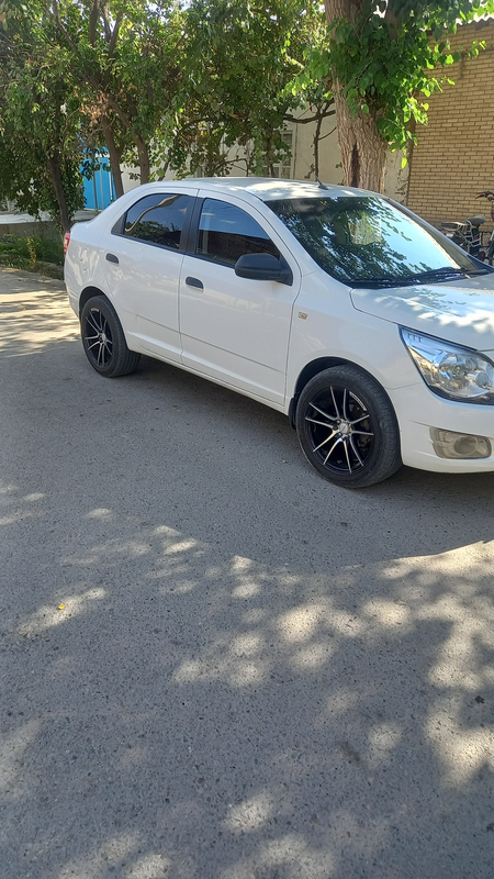 Kobilt 2013 yili 57308 yurgani 8500$