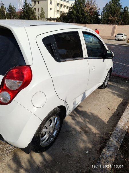 CHevrolet Spark000