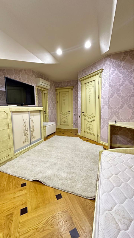 Продается квартира 3/6/6 Габус,Цум