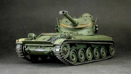 Сборная модель танка AMX-13 (АCЕ, 1:72)