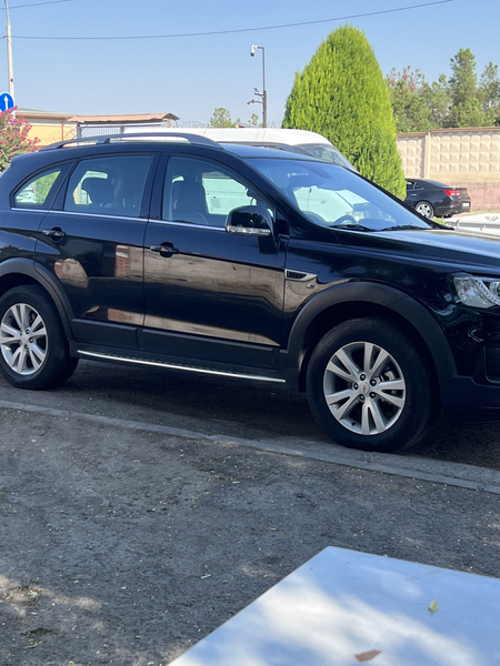 Captiva qora 4 ,2.4