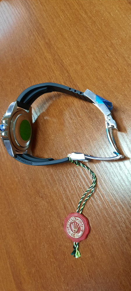 Продоется часы Rolex, Швецария