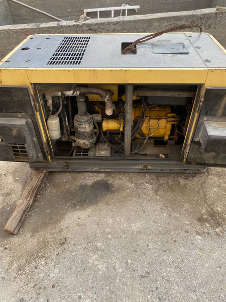 Kipor генератор 15 KVT.