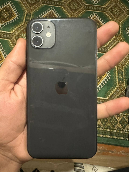 Iphone 11 srochna sotiladi