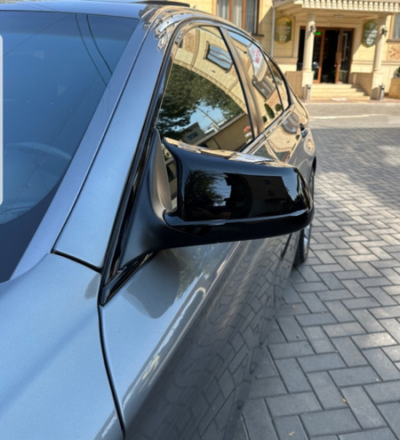 PRODAYOTSYA BMW F10 528i raketa