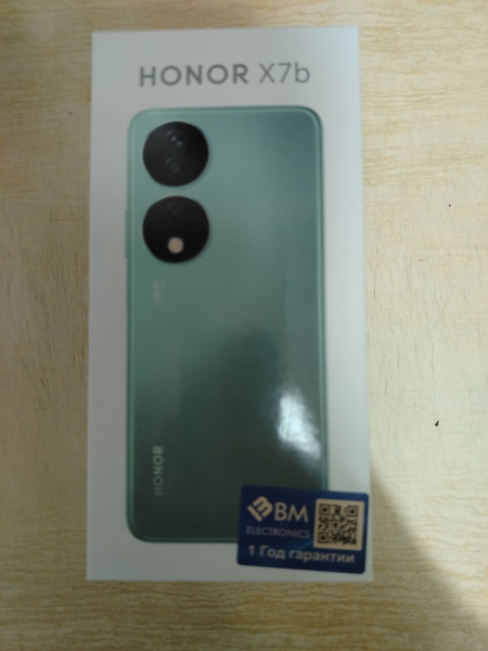 Срочно продаётся телефон HONOR X7b 8+8/128 новый