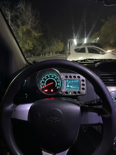 Chevrolet Spark 2-poz