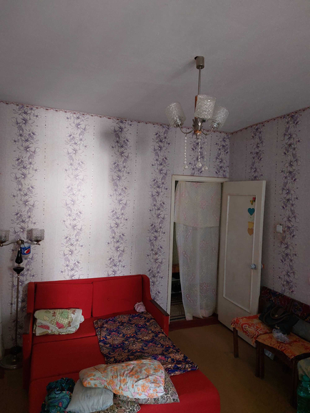 Продам 2х ком кв. в 11мкр. панель