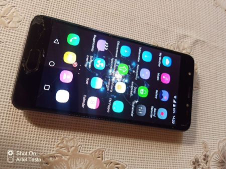 Telefon sotiladi