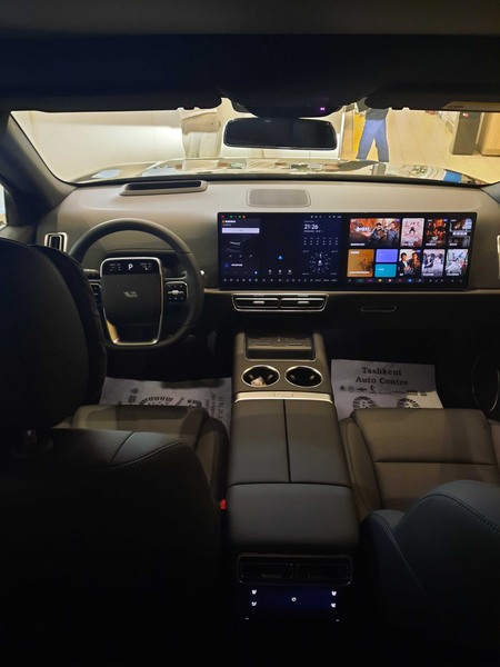Lixiang L6 elektromobil