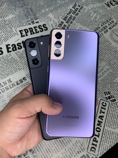 Samsung s21plus   Argnal  dastfka bor