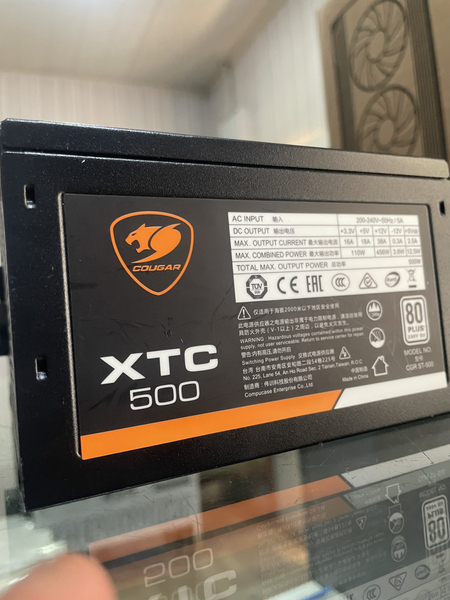 Cougar XTC 500w.  Holati ideal