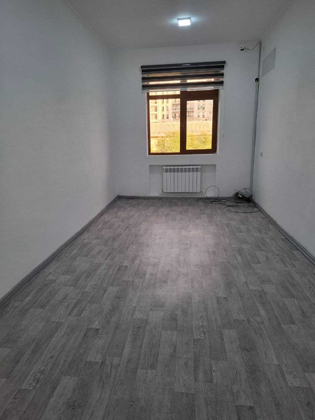 Срочно ‼️ чил.7 не далеко от метро 90м² 4ре кабинета