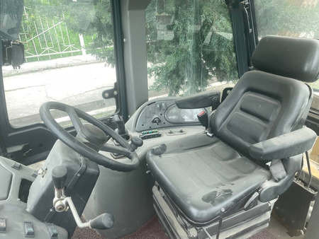 Сотилади  экскаватор юклагич сам-388