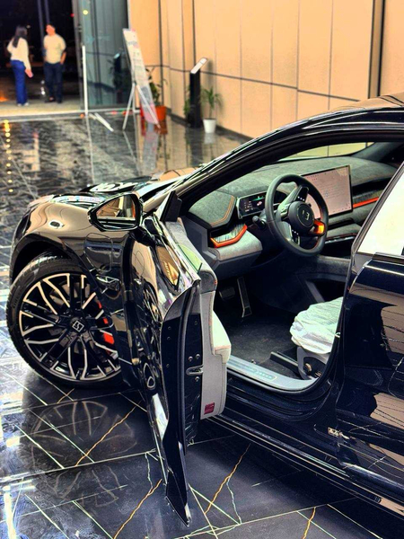 Zeekr 001 YOU Z-sport