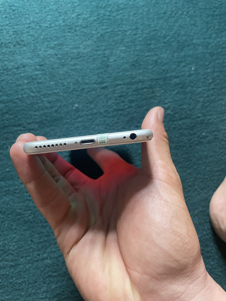 Iphone 6 plus gold