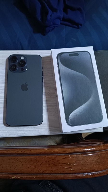 Iphone 15 promax 512GB. dubay premium engi karobka dok.